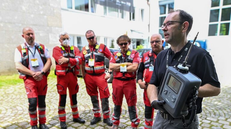 MX908 | Handheld Mass Spectrometer for Chemical Identification