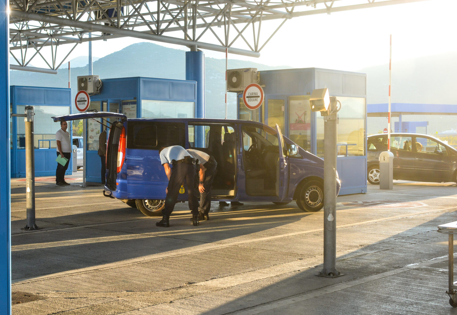 Border Security, Locard Exchange Principle, and Trace Detection